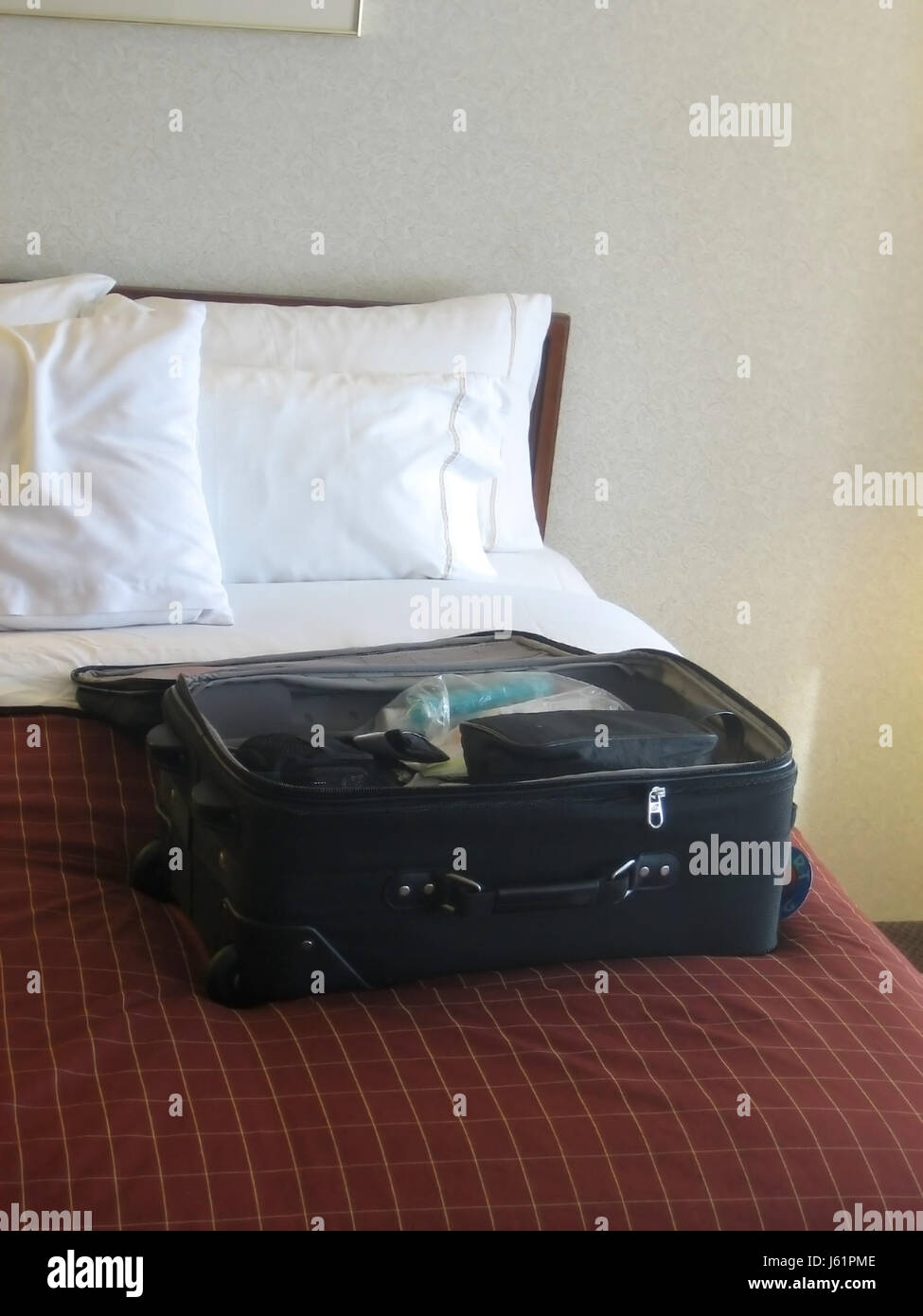 travel room bed sleep sleeping hotel baggage luggage travel room bed ...