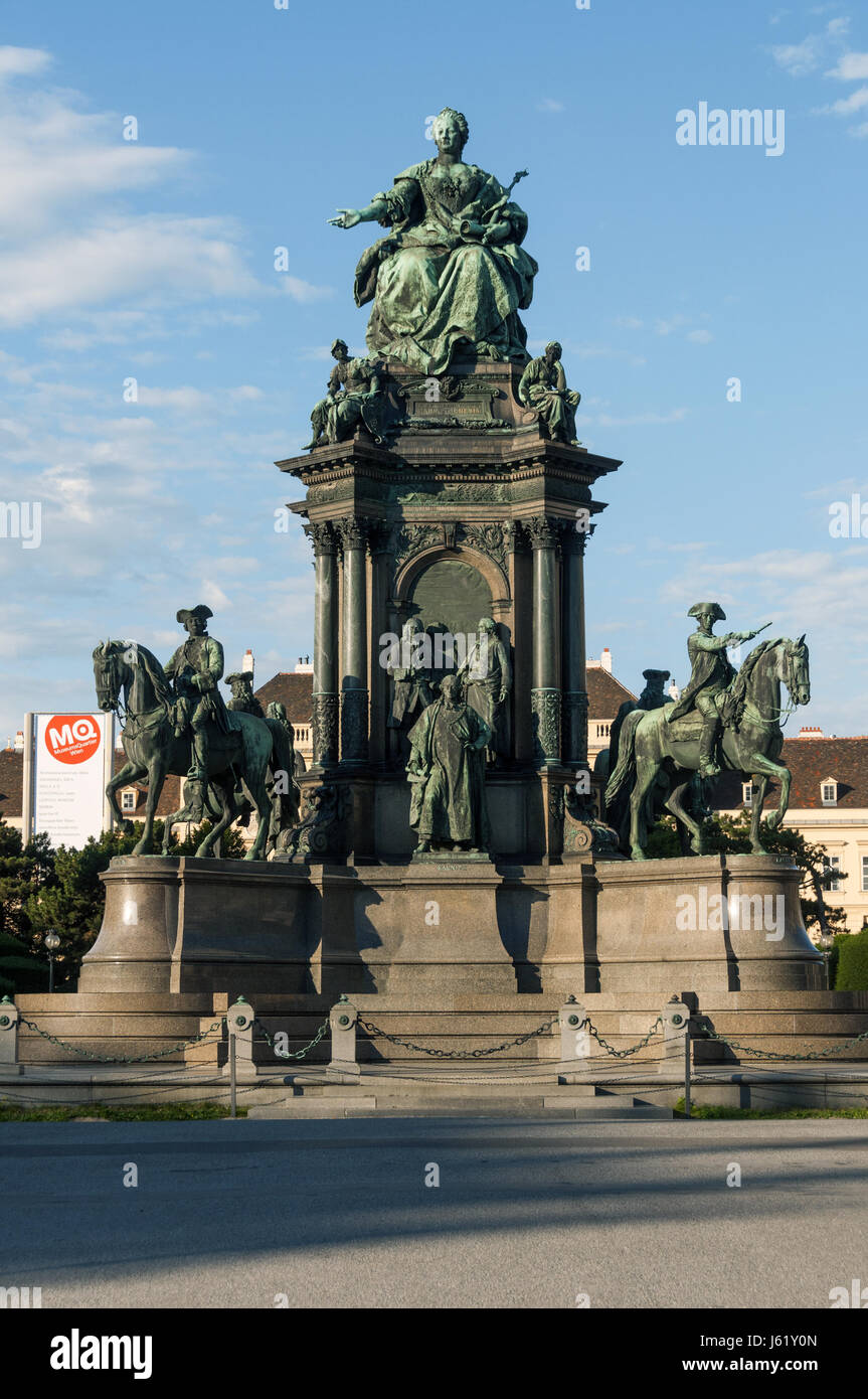 Maria theresa statue hi-res stock photography and images - Alamy