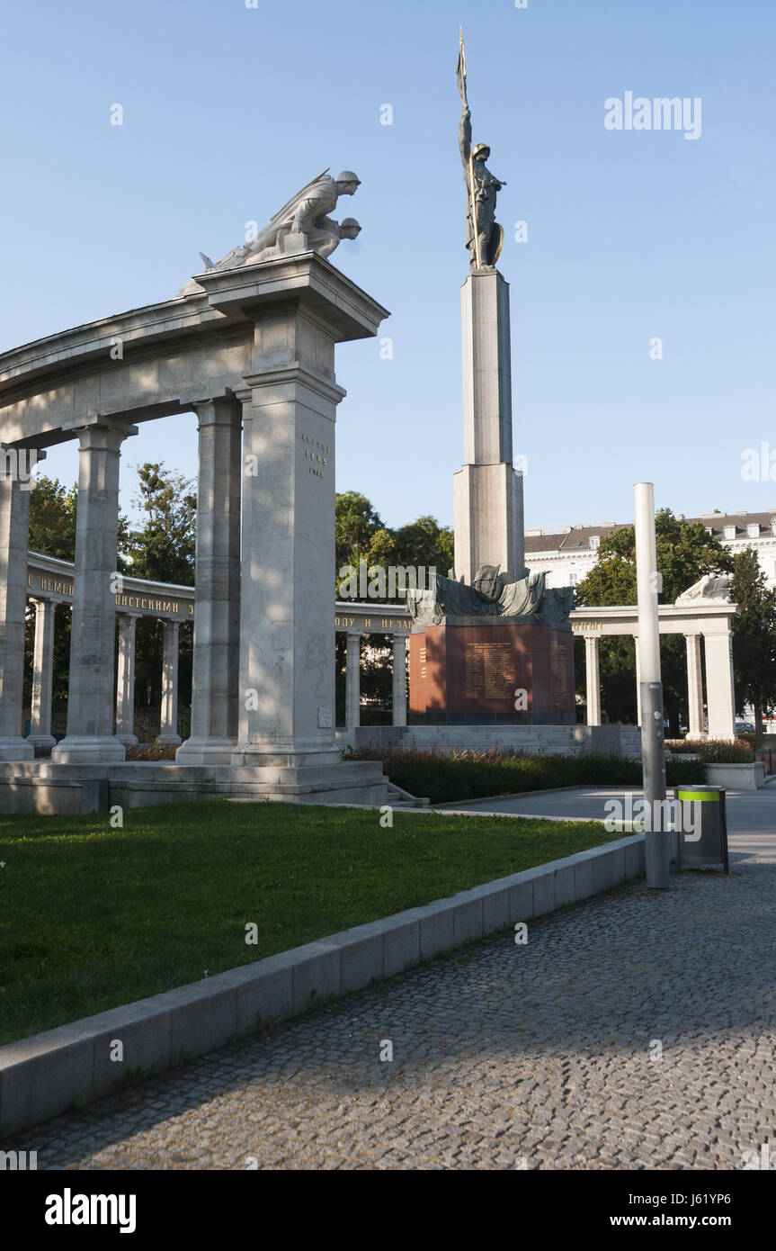 Austria, Vienna, Karlsplatz, Soviet War Memorial Stock Photo - Alamy