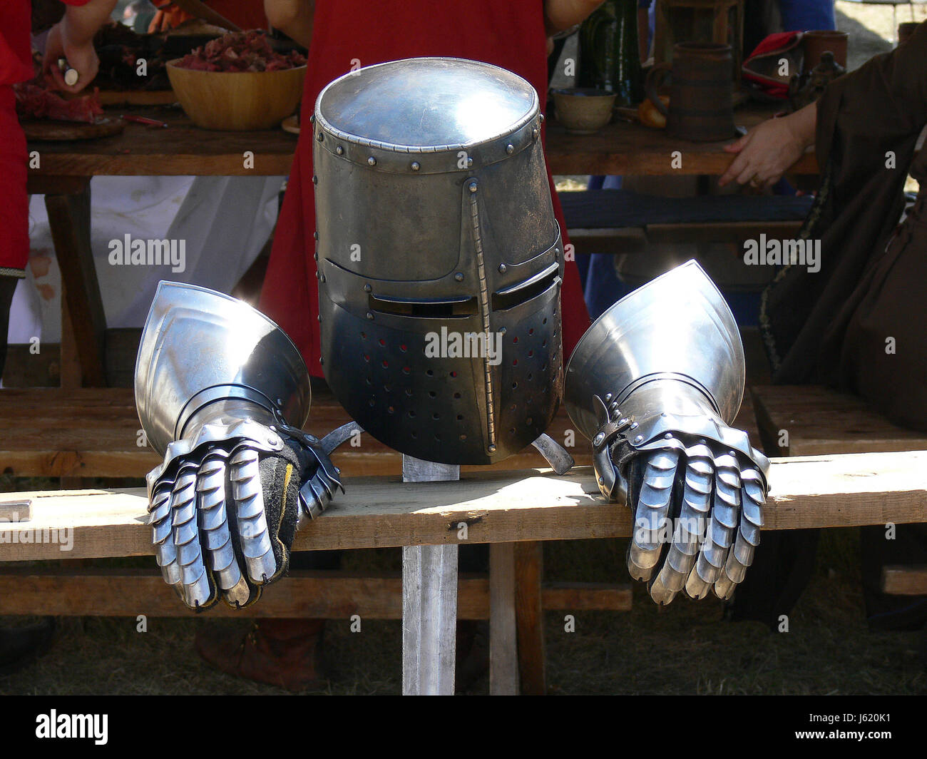 Fighting sword historical hi-res stock photography and images - Alamy