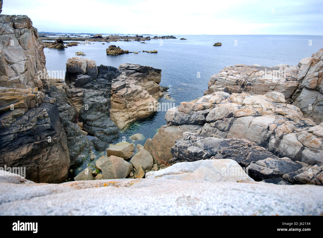 holiday vacation holidays vacations rock coast granite salt water sea ...