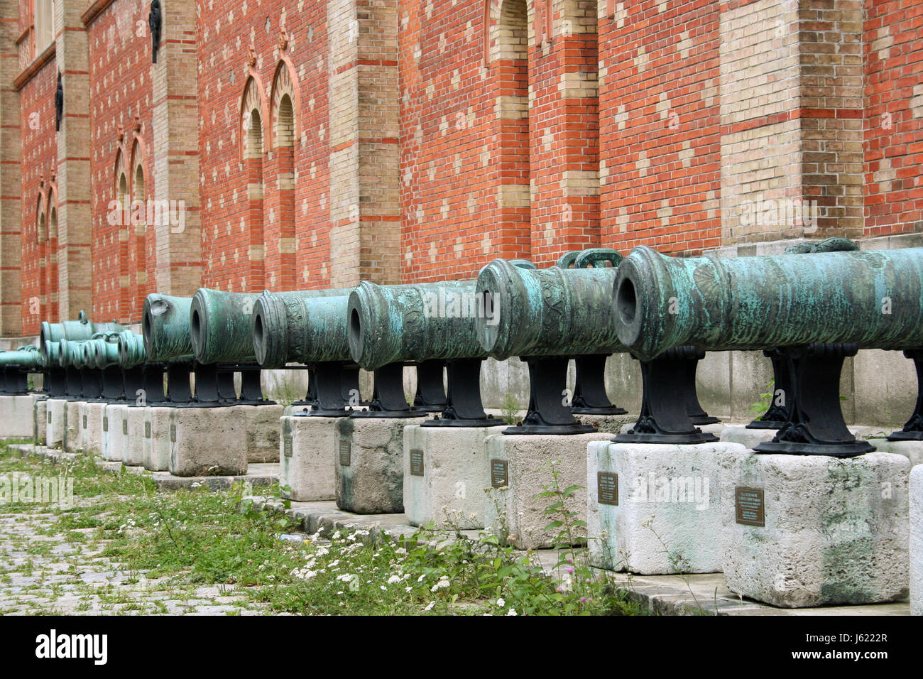 Weapon of war hi-res stock photography and images - Alamy