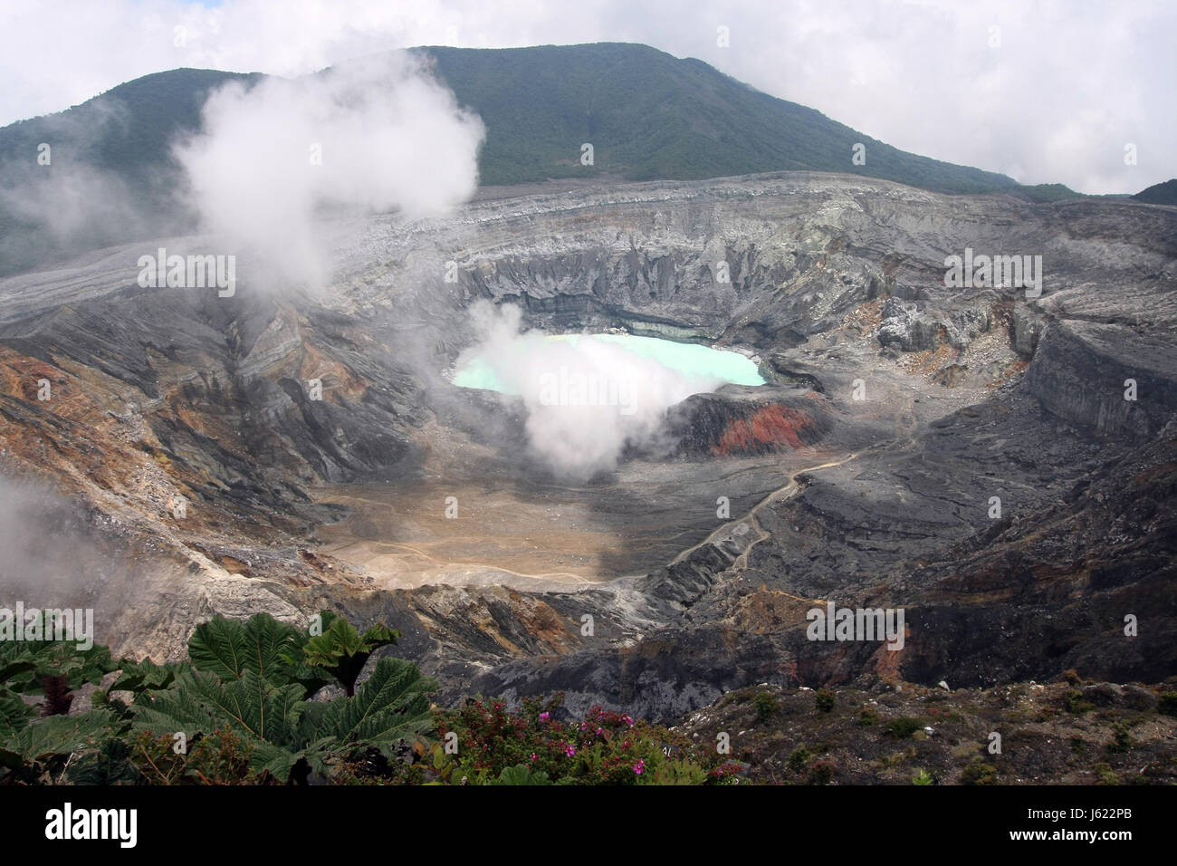crater vulcan volcano central america active crater latin america lava ...
