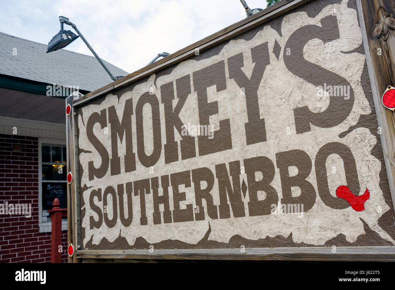 Indiana Chesterton,Smokey's Southern Barbecue,BBQ,sign,logo,restaurant ...