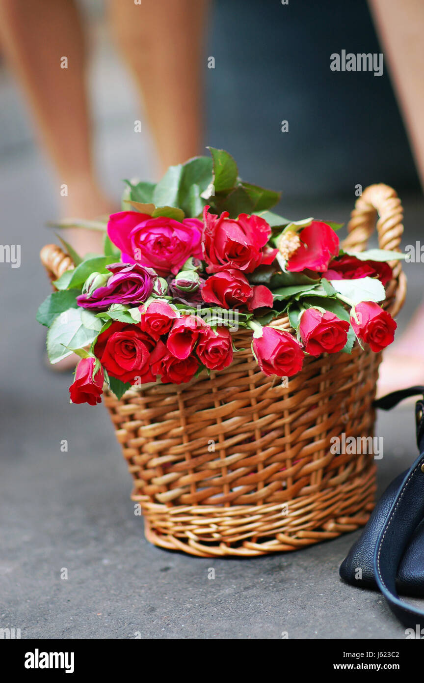 wait waiting legs wedding marriage marriage ceremony wedding ceremony ...