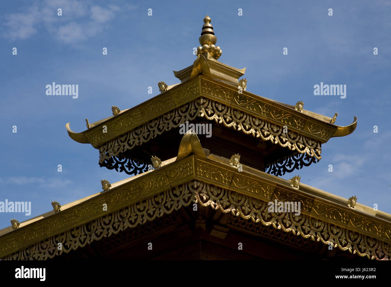 temple gilt pavilion pompous ornaments rooftop gazebo religion ...