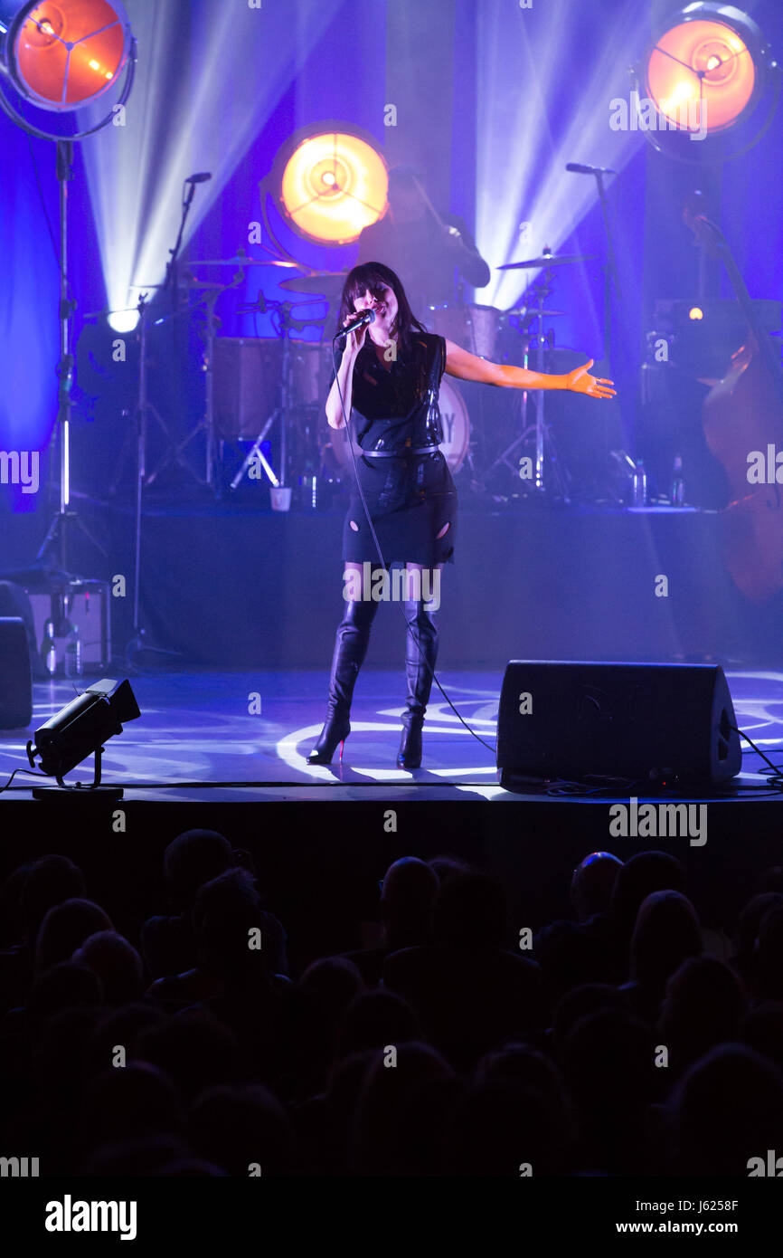 Imelda may irish singer hi-res stock photography and images - Alamy