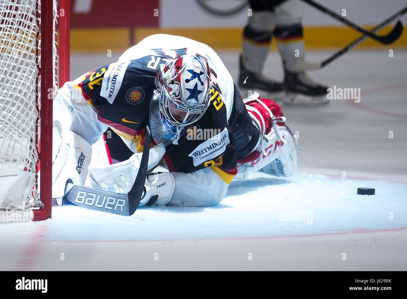 Cologne, Germany. 18th May, 2017. dpatop - Gearman goalkeeper Philipp ...
