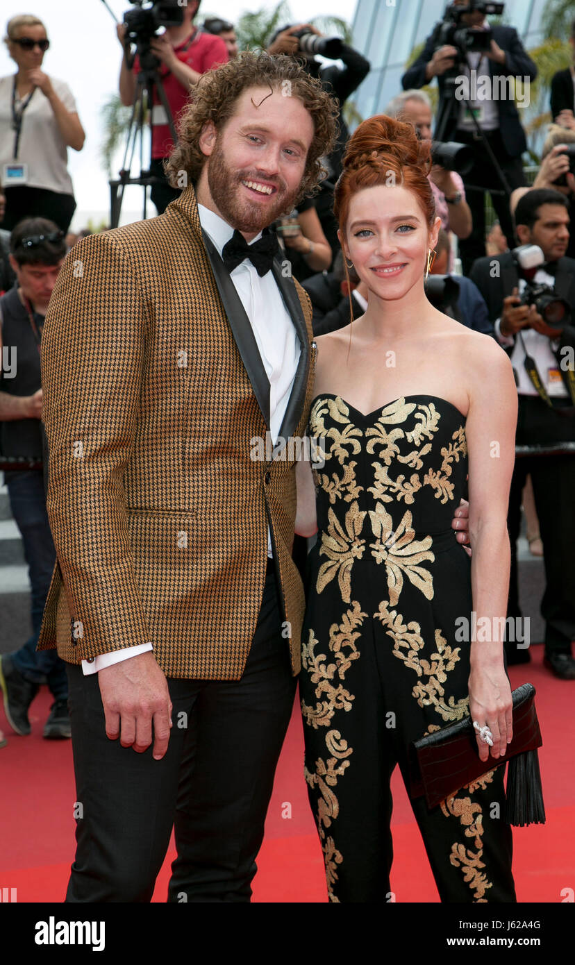 Cannes, France. 18th May, 2017. T.J. Miller and Kate Gorney attend the ...