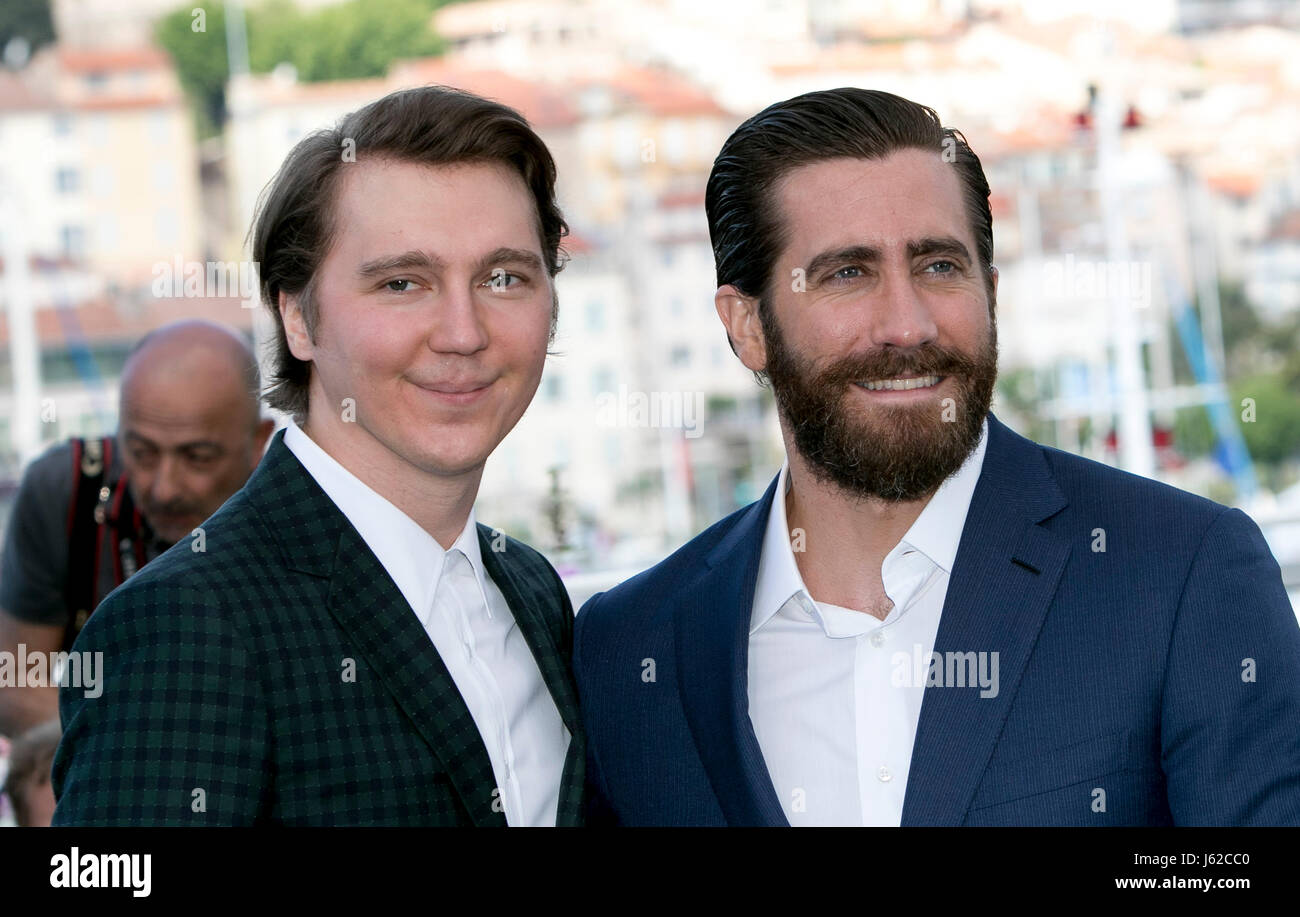 Cannes, France. 19th May, 2017. Actors Paul Dano (L) and Jake ...