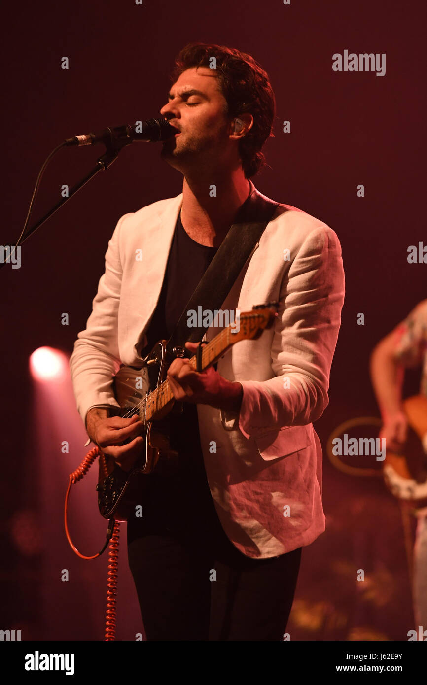 Miami Beach, Florida, USA. 18th May, 2017. Jonathan Russell of The Head ...