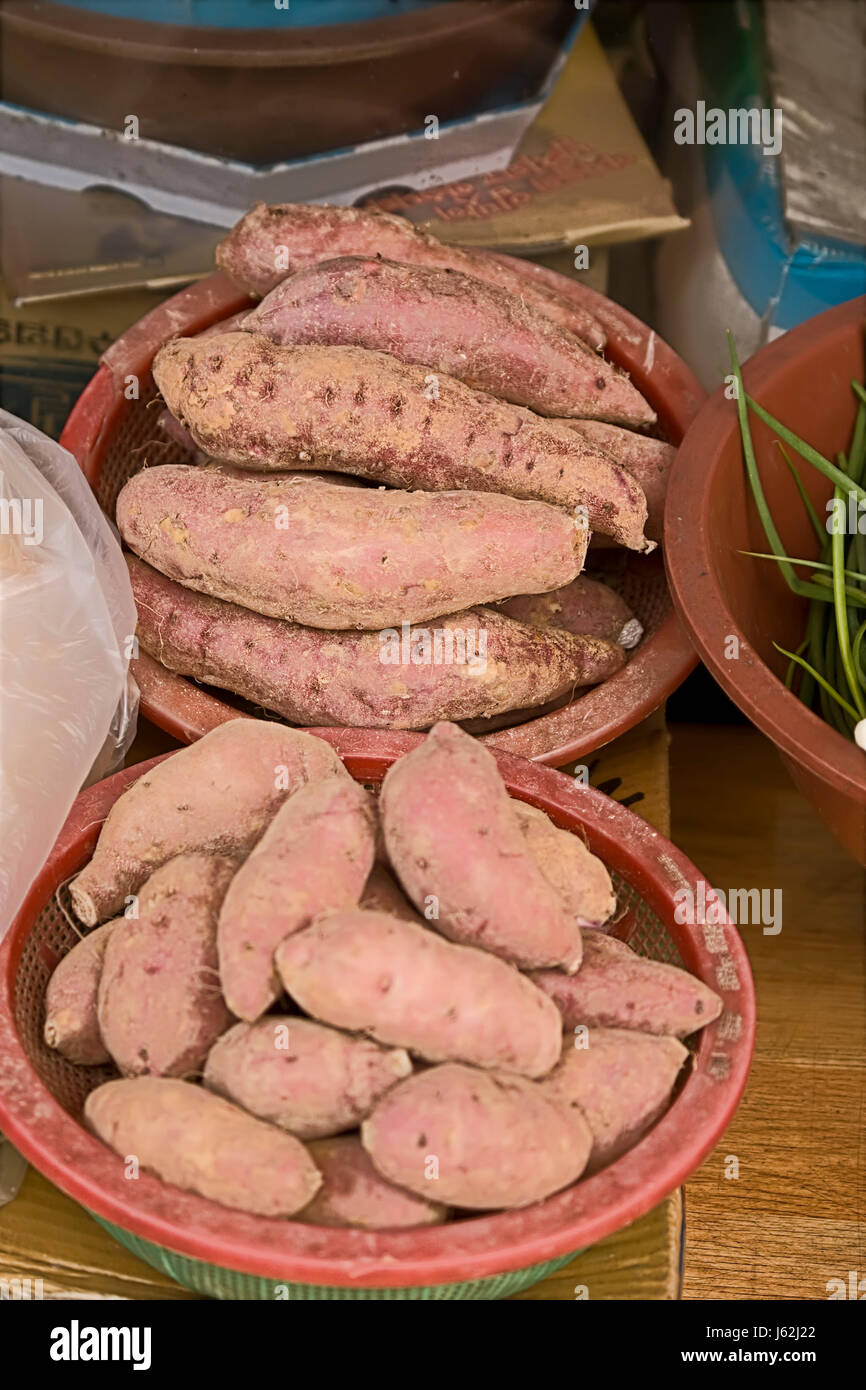 vegetable tuber korea yam red nutrition pan frying-pan potato potatoe ...