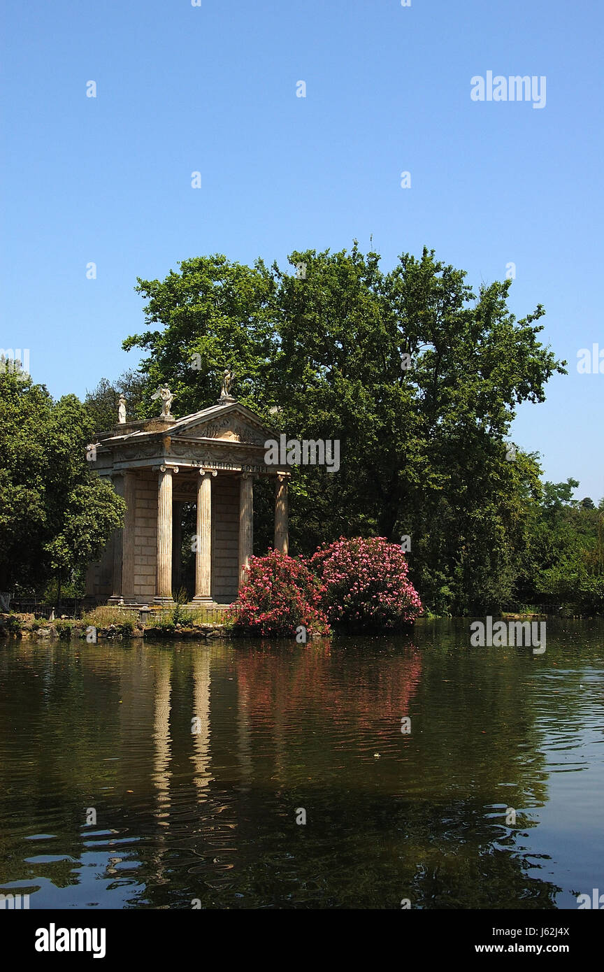 park columns Rome roma salt water sea ocean water italy park plant ...
