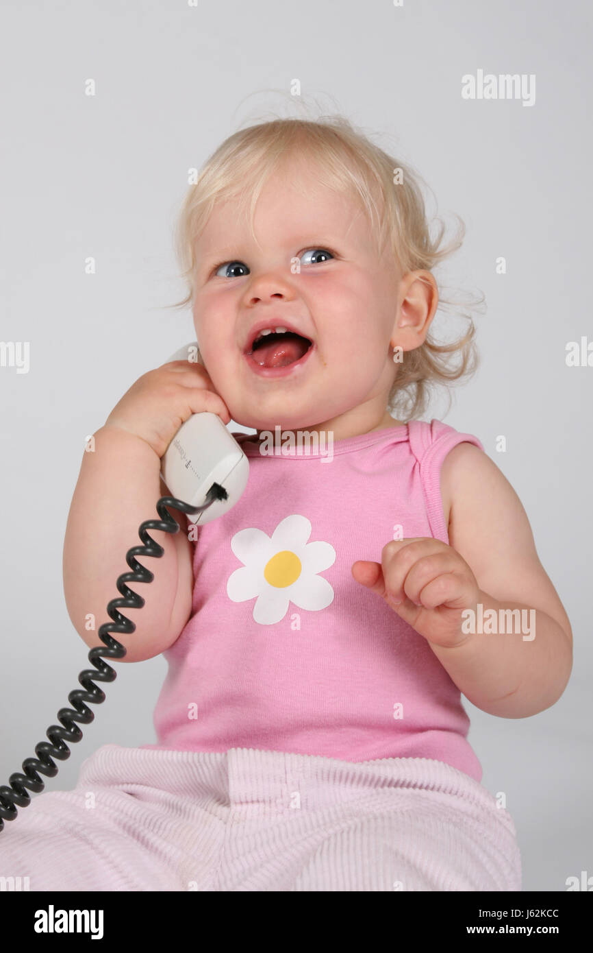 girl on phone Stock Photo - Alamy