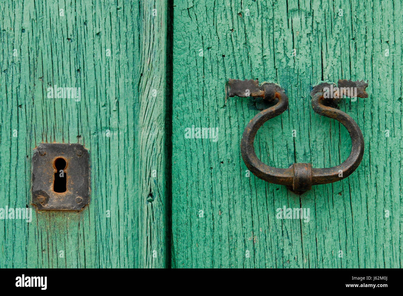 lock goal passage gate archgway gantry door metal keyhole lock close ...