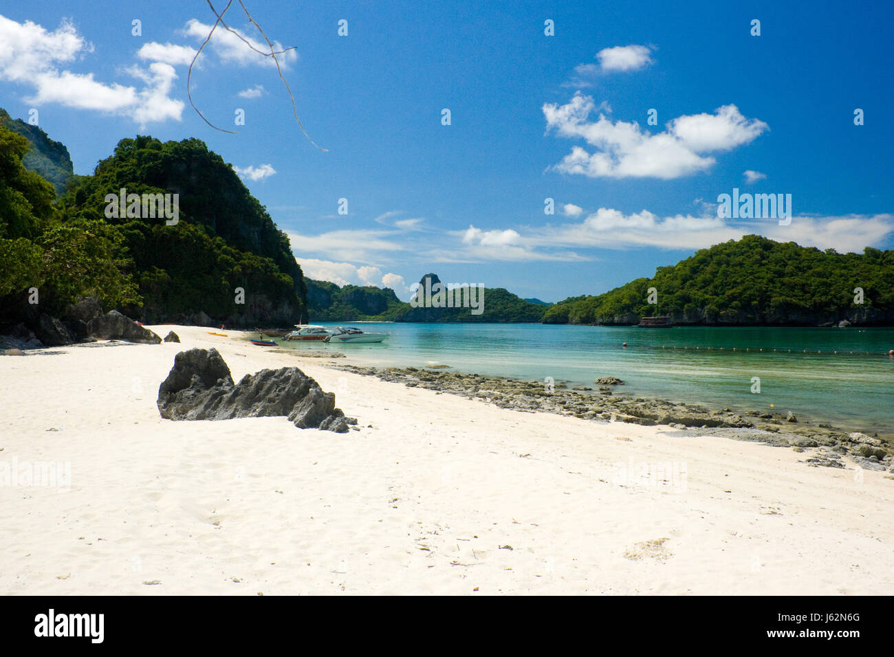 lonely bay in thailand Stock Photo - Alamy