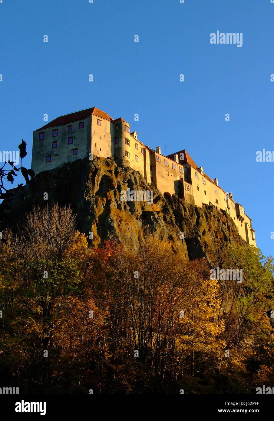 knight styria chateau castle middle ages fall autumn shine shines ...