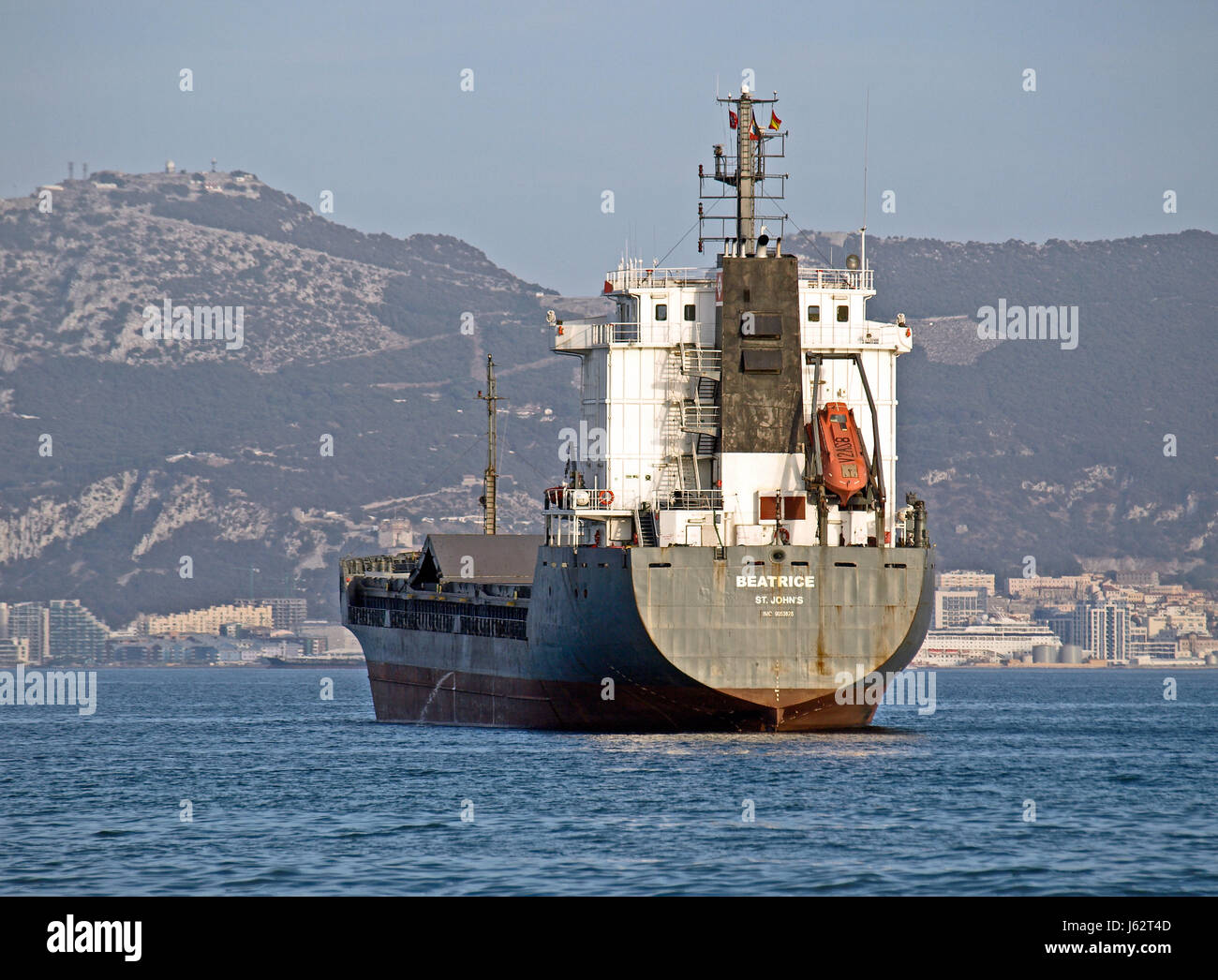 bulk cargo ship Stock Photo - Alamy