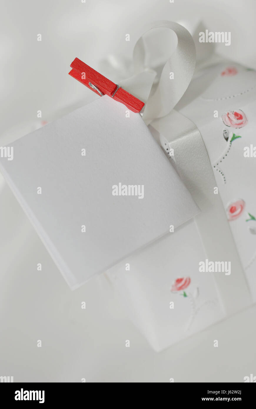 poster gift parcel festive sheet of paper paper birthday note memo ...