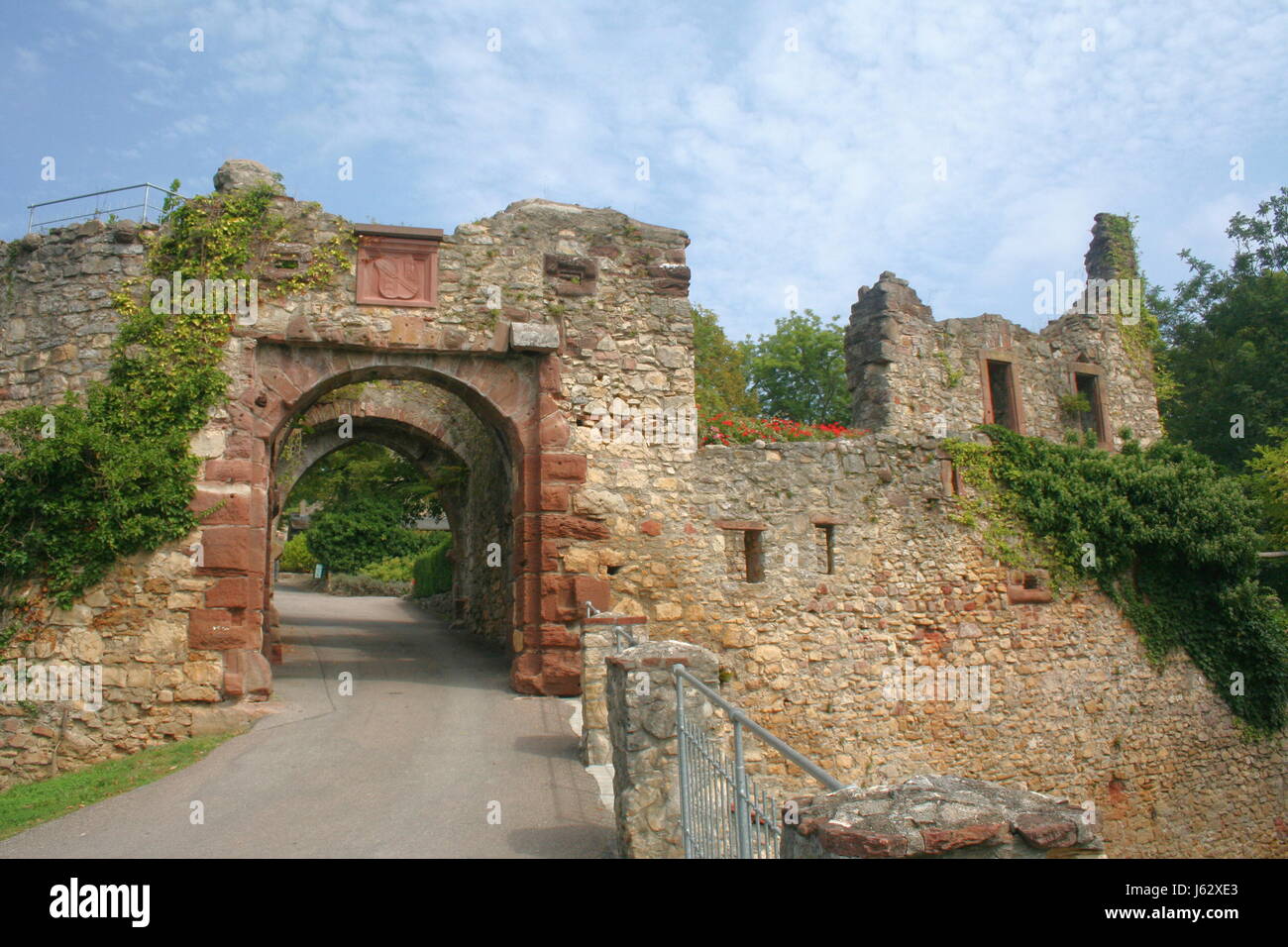 chateau castle historical style of construction architecture ...