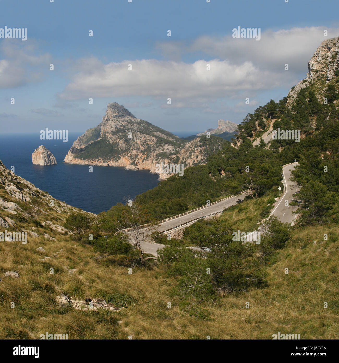 mallorca spain water mediterranean salt water sea ocean sightseeing ...