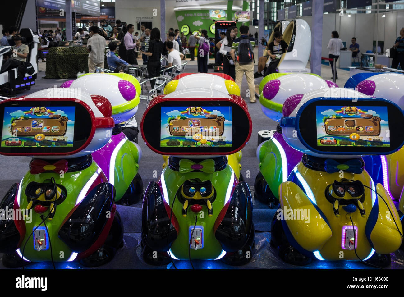 Kids video game machines, animal-shaped, at arcade Stock Photo - Alamy