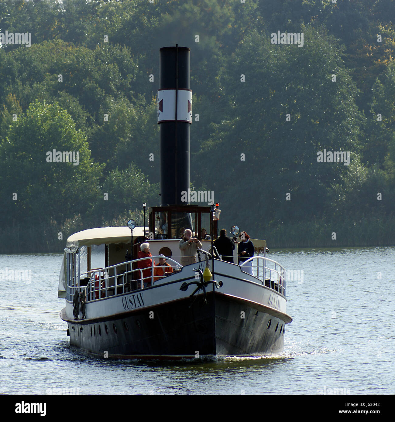 navigation seafaring outing steamer damper salt water sea ocean water ...