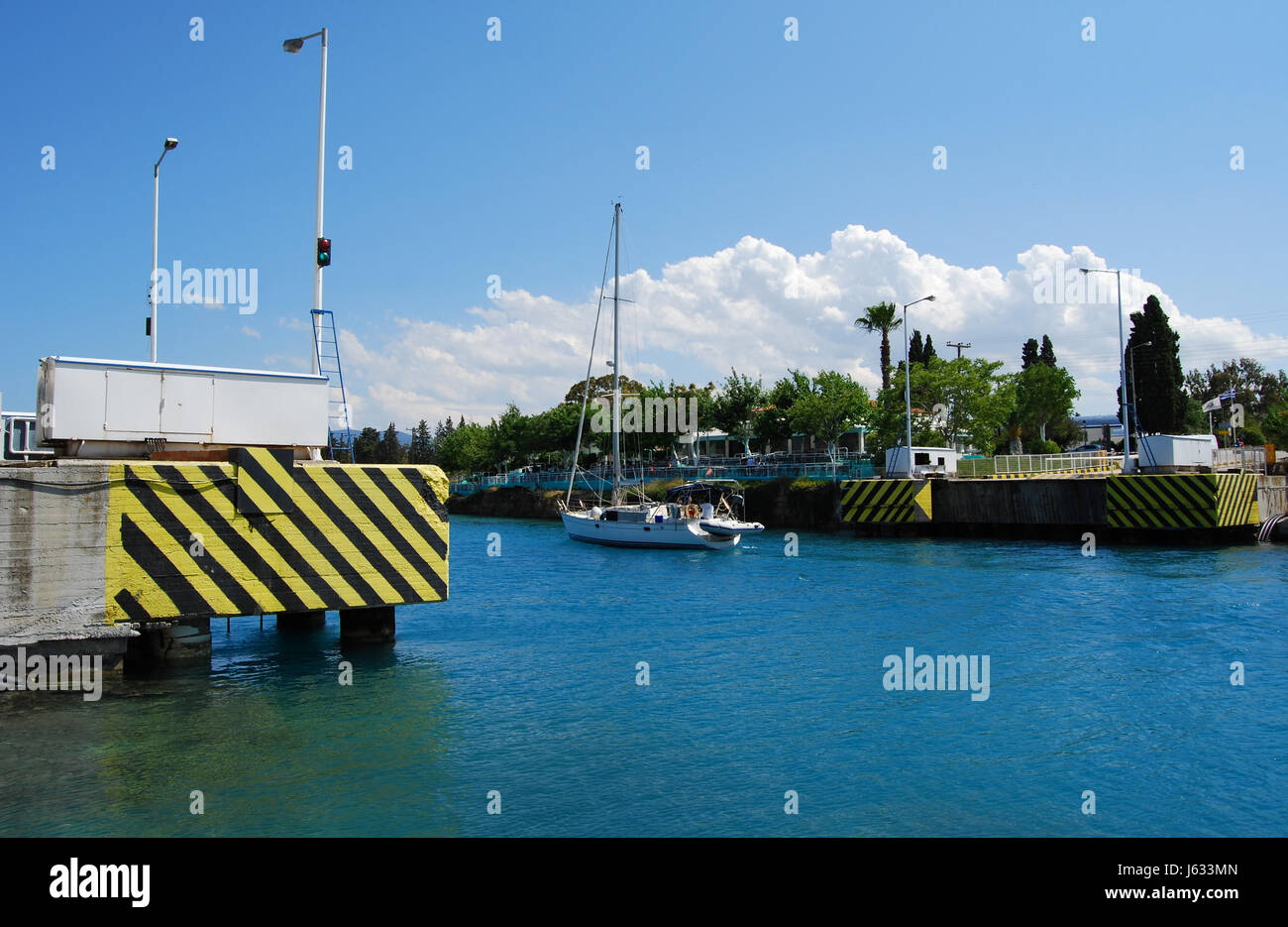 submersible bridge iii Stock Photo - Alamy