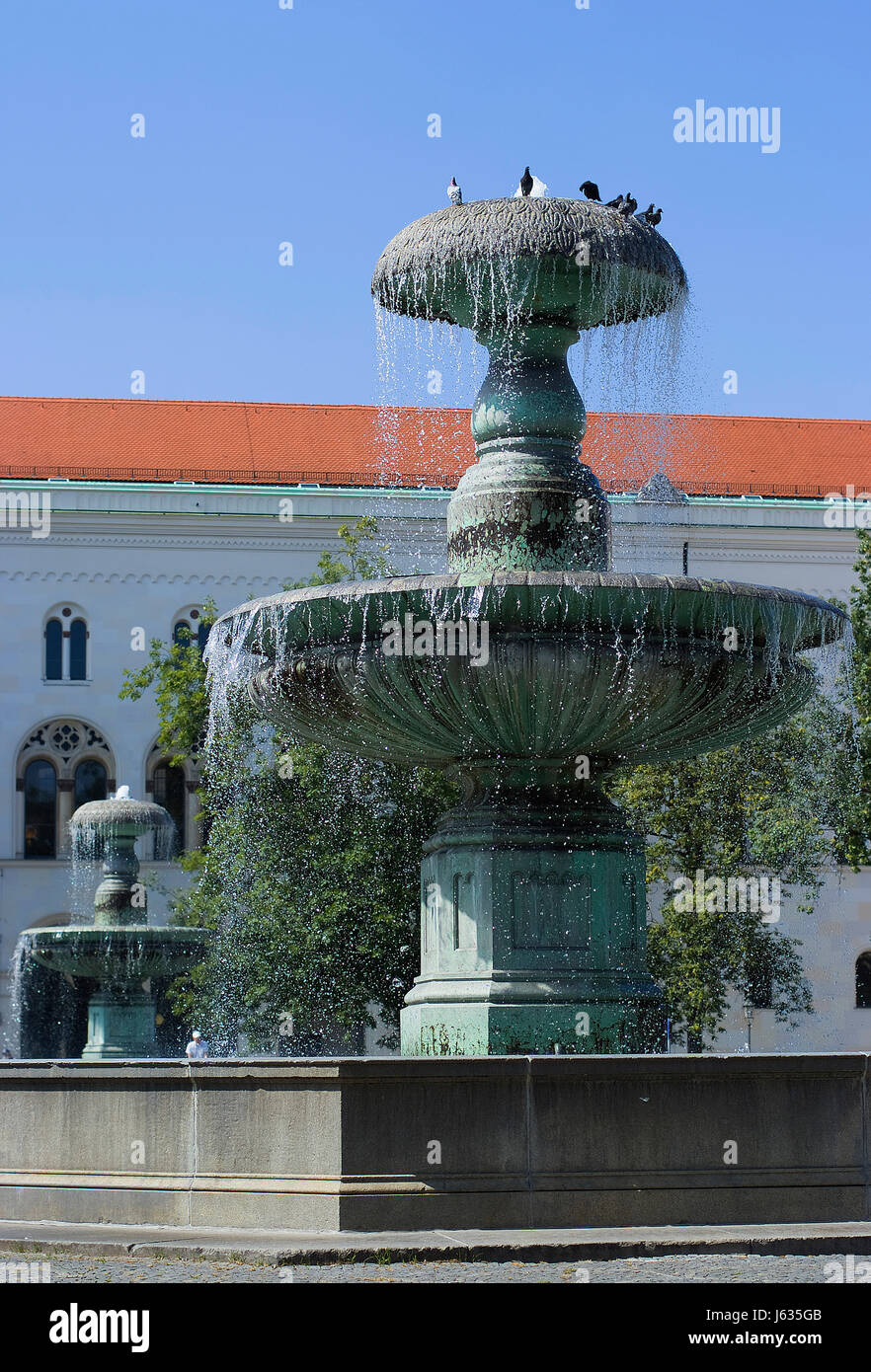 fountain at the munich lmu Stock Photo - Alamy