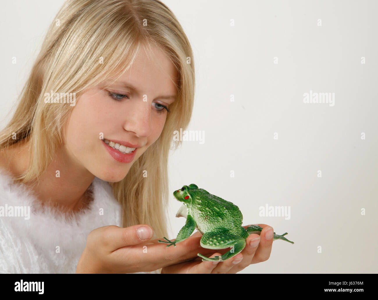 The princess and the frog hi-res stock photography and images - Alamy
