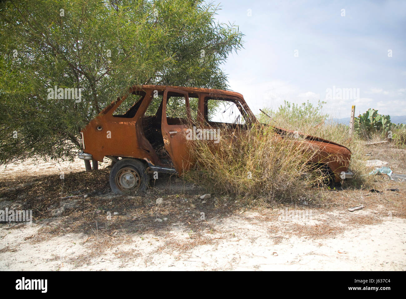 lost car automobile vehicle means of travel motor vehicle accident ...