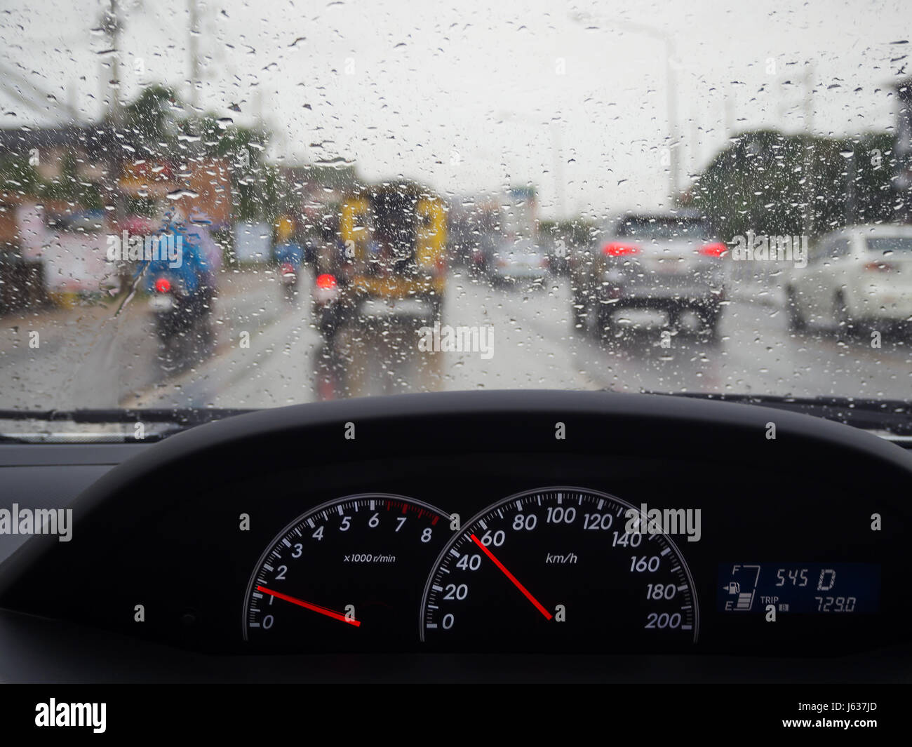 Rain drops on windshield car Stock Photo - Alamy
