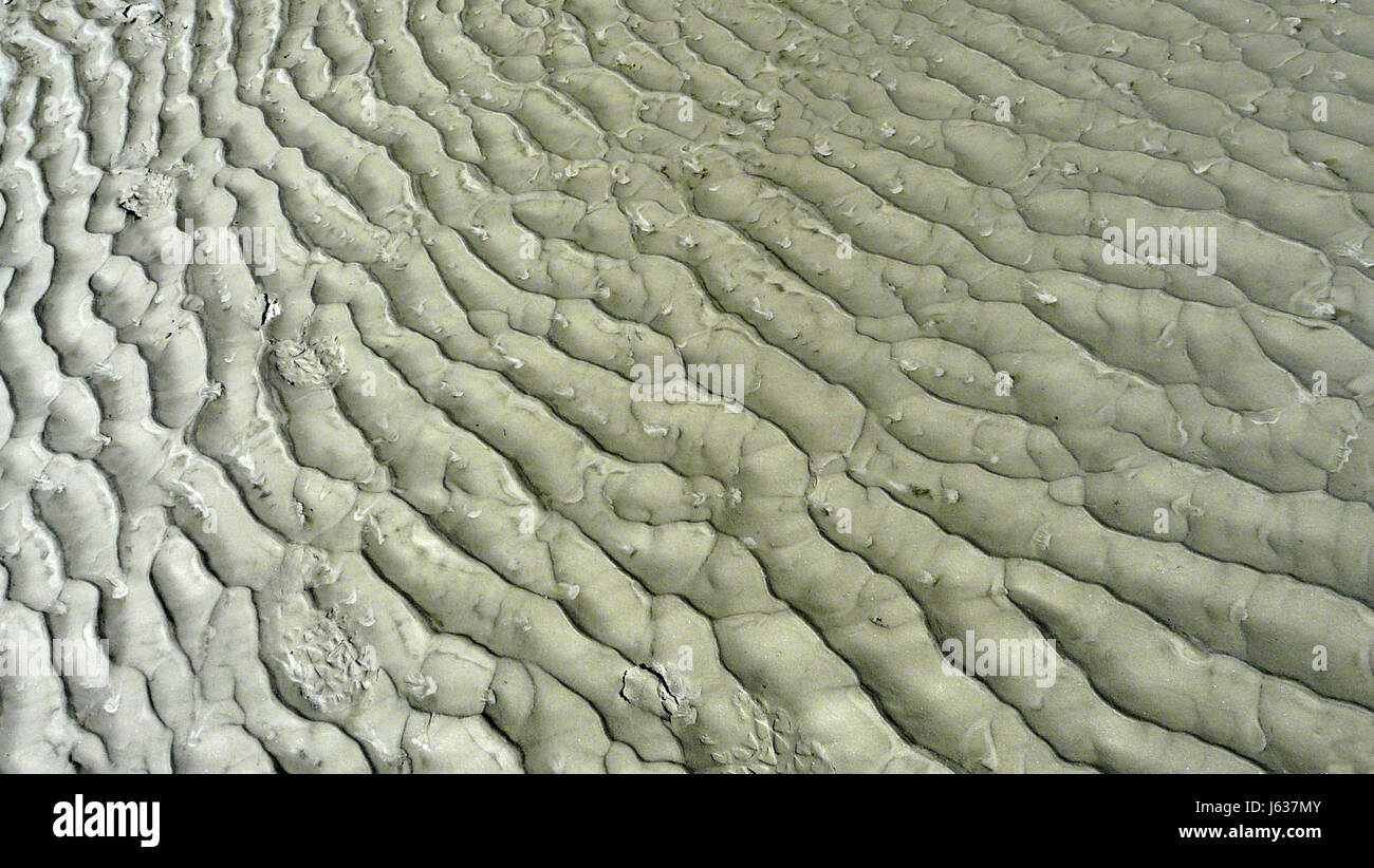river bed seared river water graphic river bed background image seared ...
