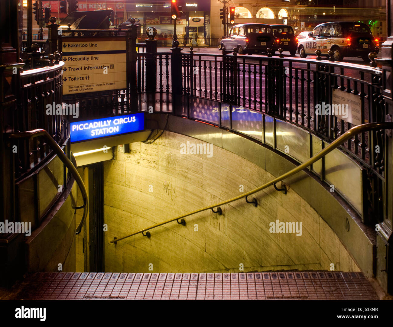 city town metropolis london centre sign signal station shine shines ...