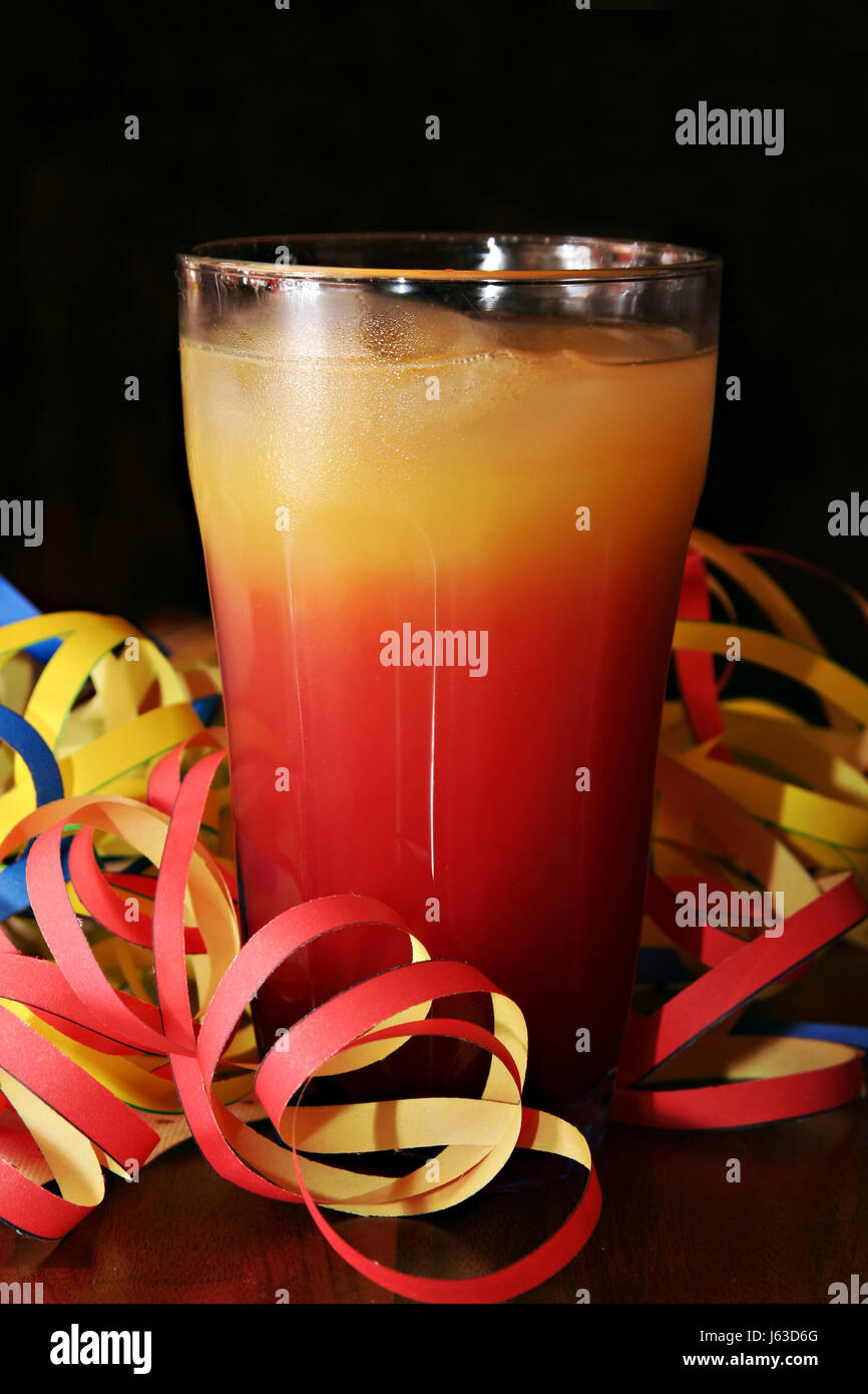 glass chalice tumbler alcohol streamer ice cream ice-cream icecream ...