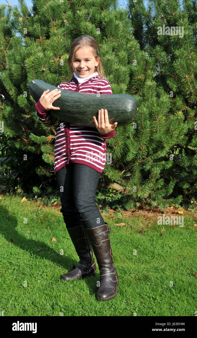 Record breaking food hi-res stock photography and images - Alamy