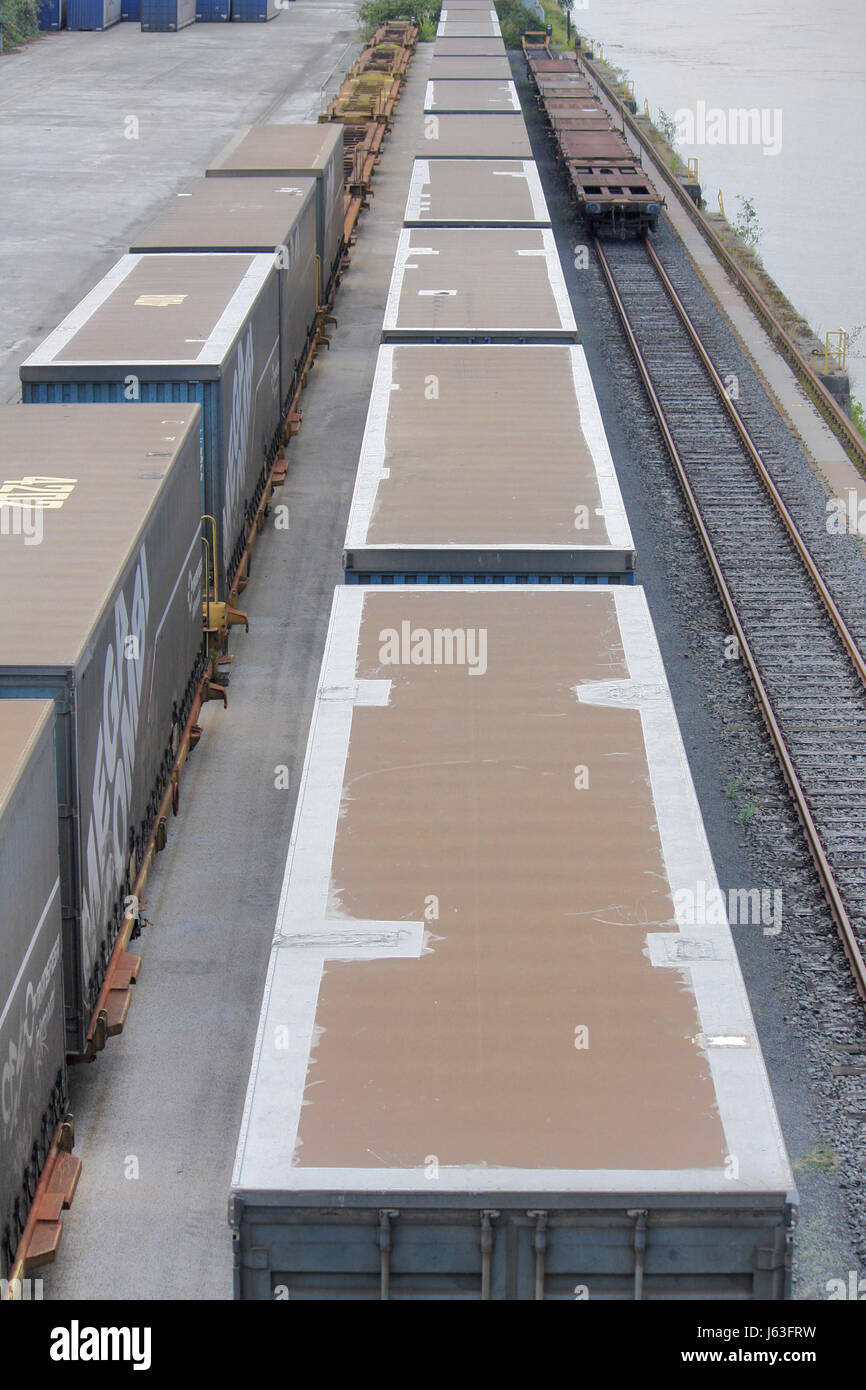 Sea freight containers hi-res stock photography and images - Alamy