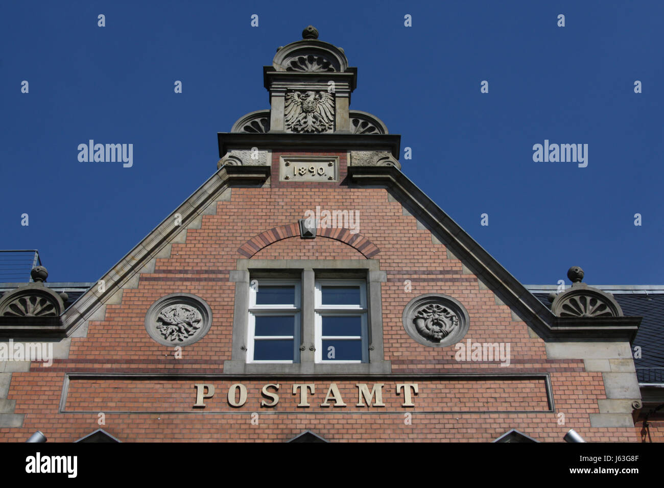 style of construction architecture architectural style mail office post ...