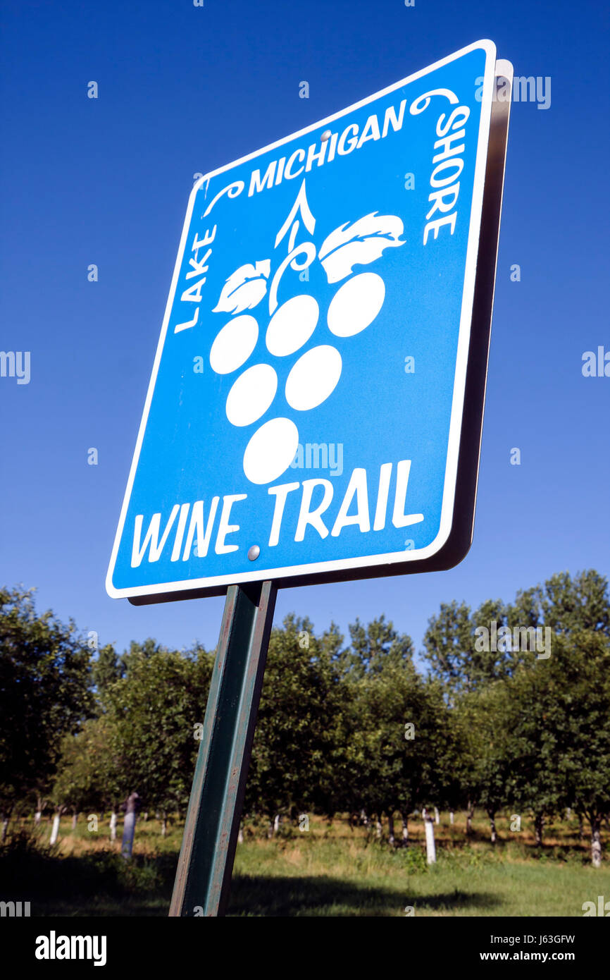 Agritourism visitors hi-res stock photography and images - Alamy