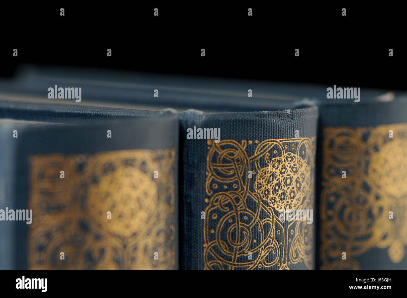Back cover of old book hi-res stock photography and images - Alamy