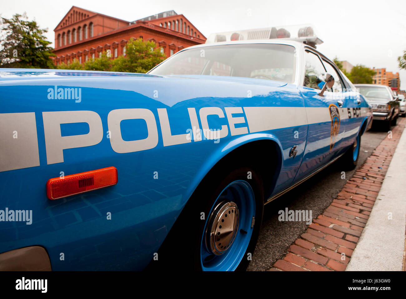 Blue light police car hi-res stock photography and images - Alamy