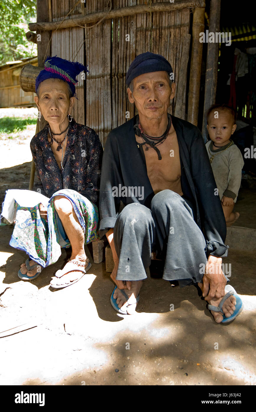 Hmong old man hi-res stock photography and images - Alamy