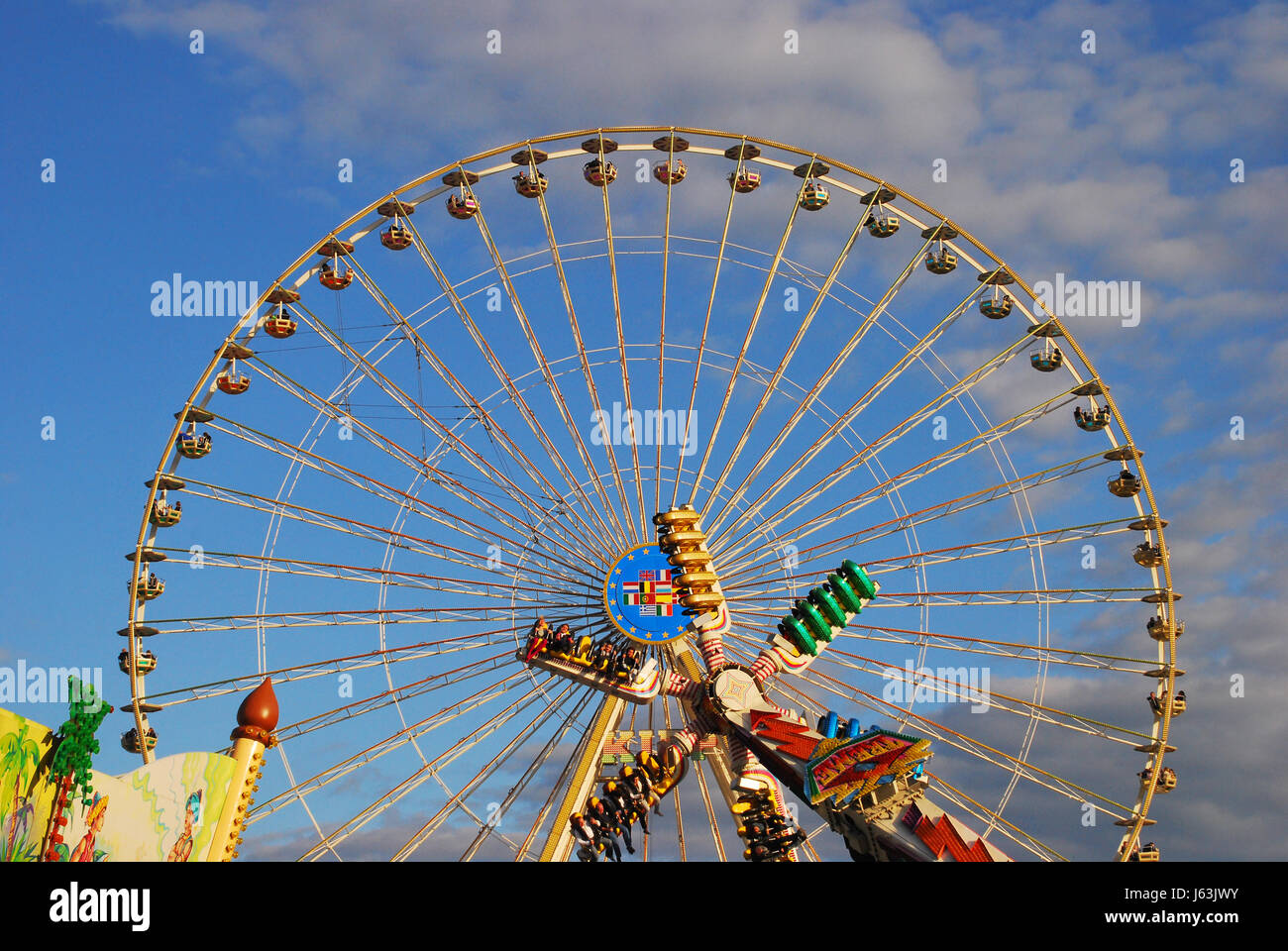 Kirmes hi-res stock photography and images - Alamy