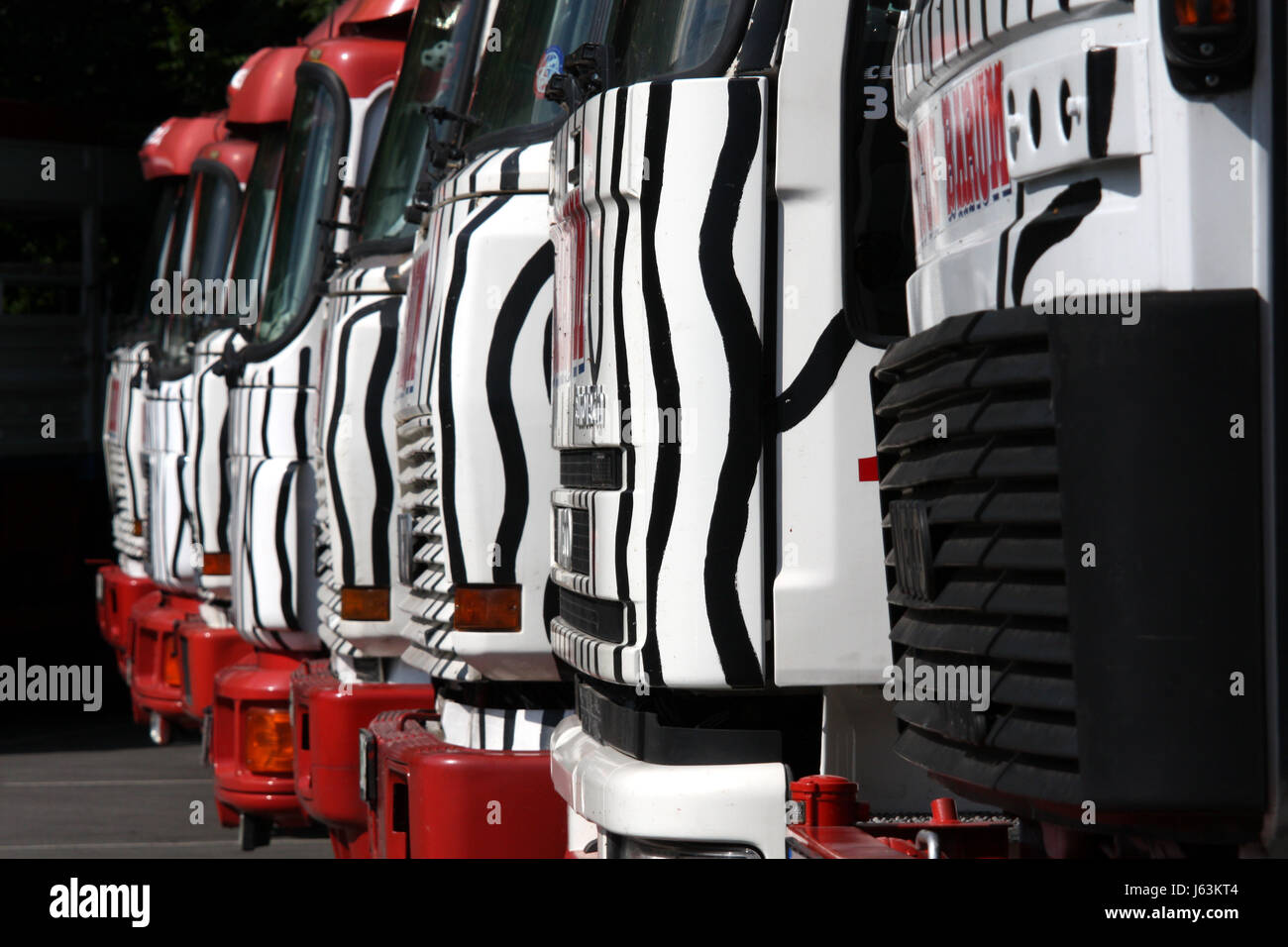 truck lorry transport longdistance traffic transporter motor pool ...