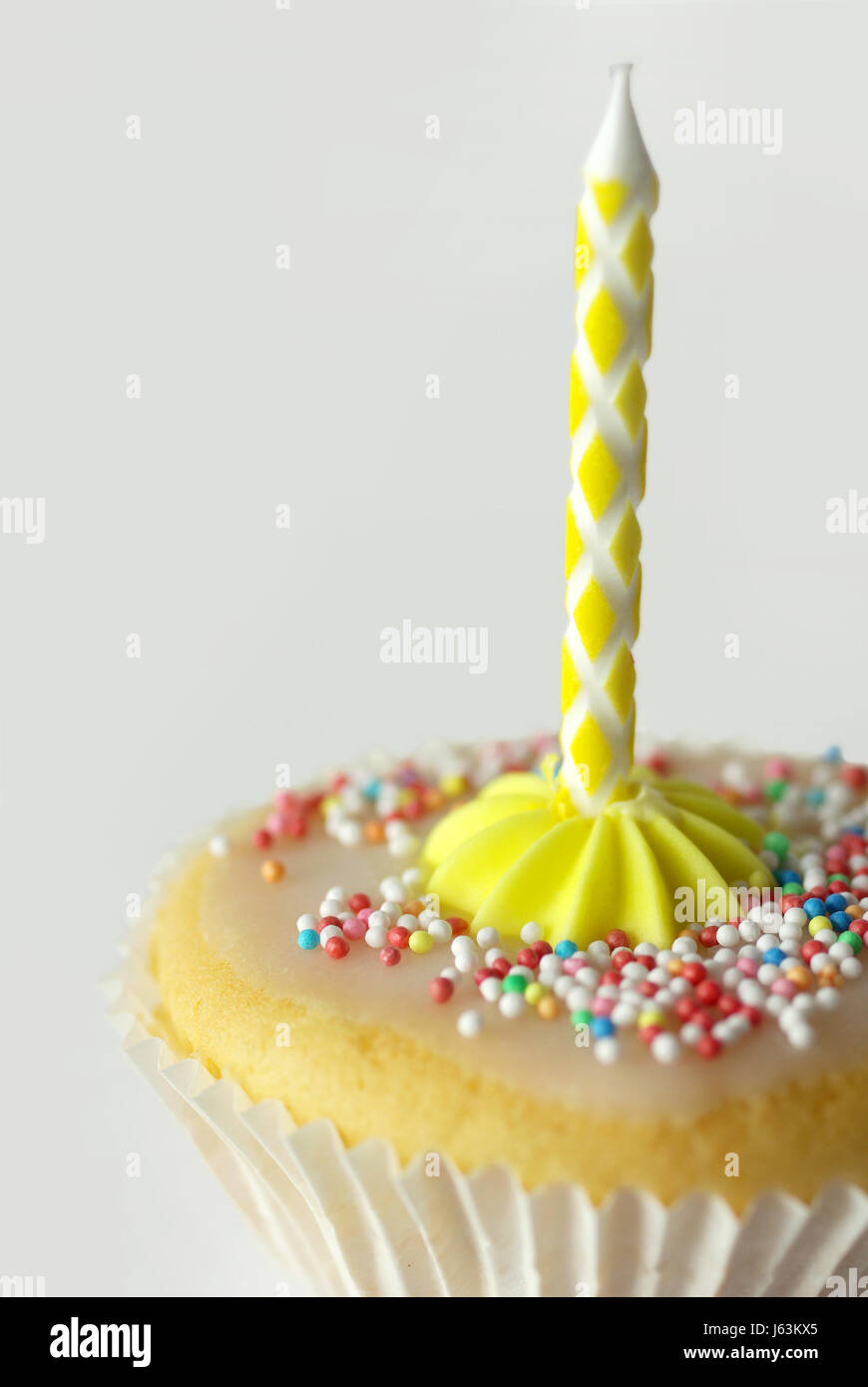 congratulation fancy cakes birthday cake tartlets birthday sweets ...