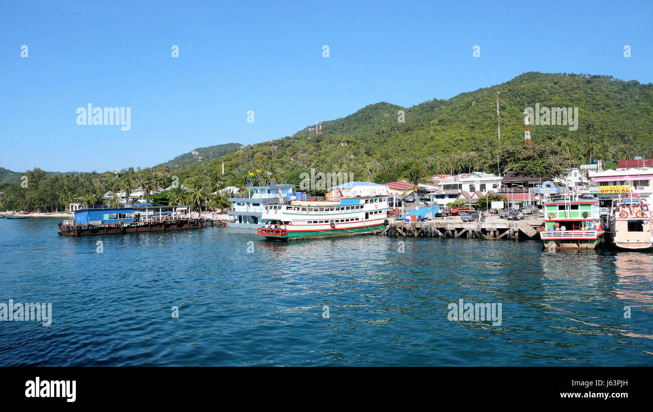 port of ko tao Stock Photo - Alamy