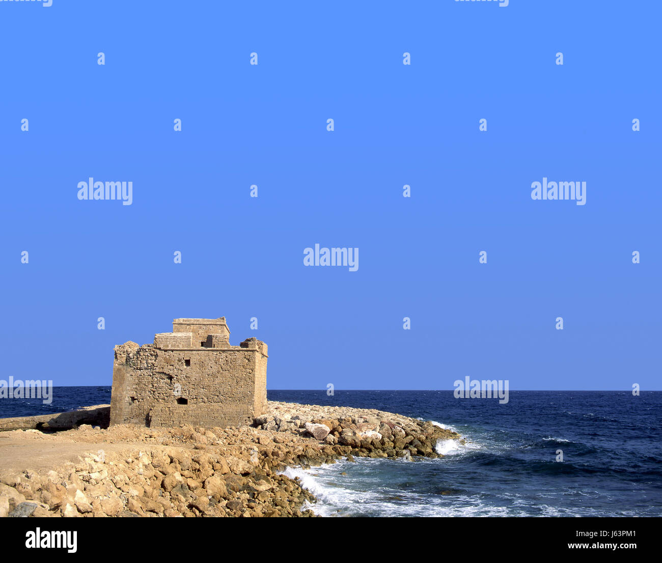 Cyprus style hi-res stock photography and images - Alamy