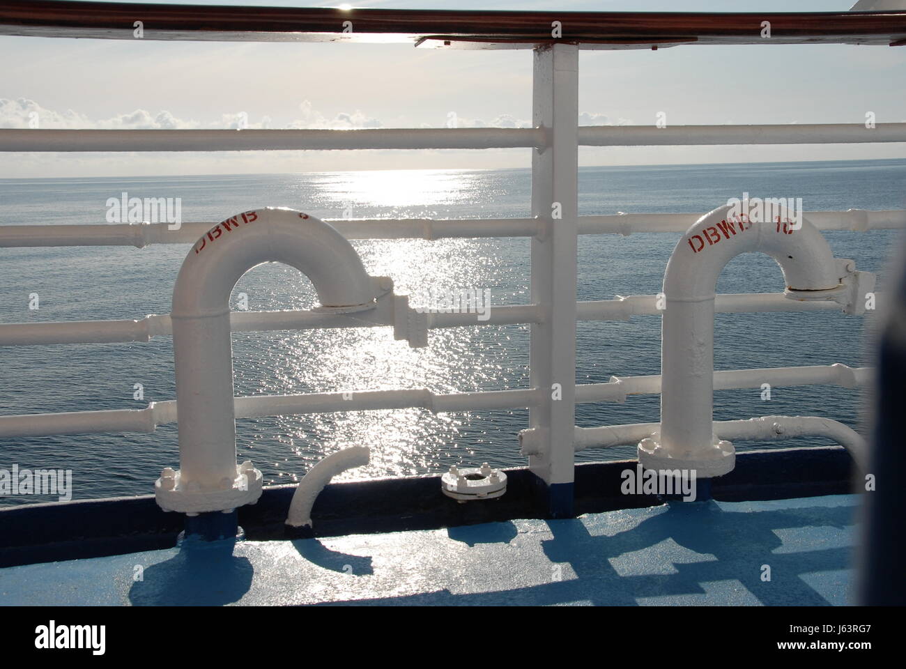 Ships rail hi-res stock photography and images - Alamy