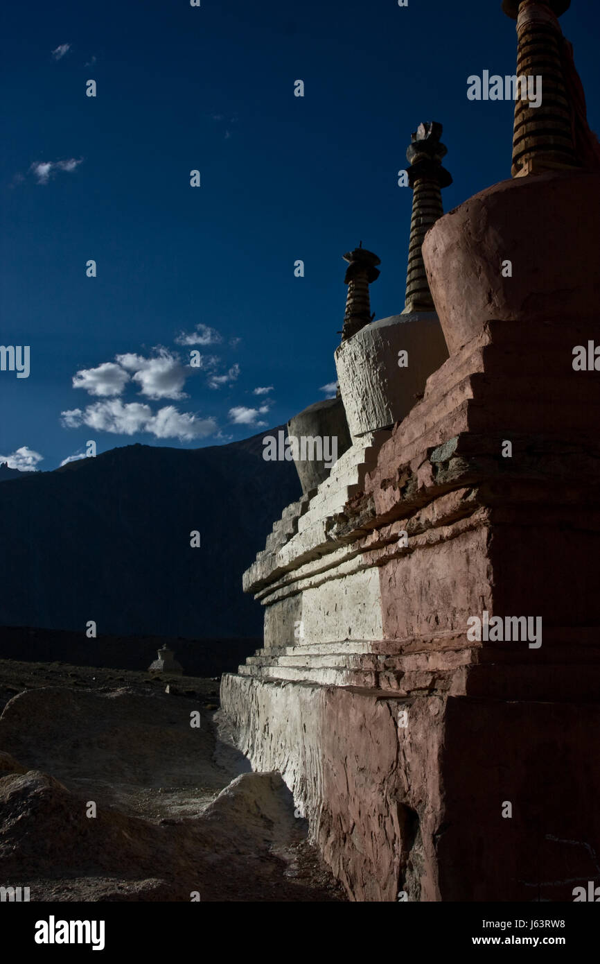buddhism himalayas blue stone desert wasteland tibet plateau buddhist ...