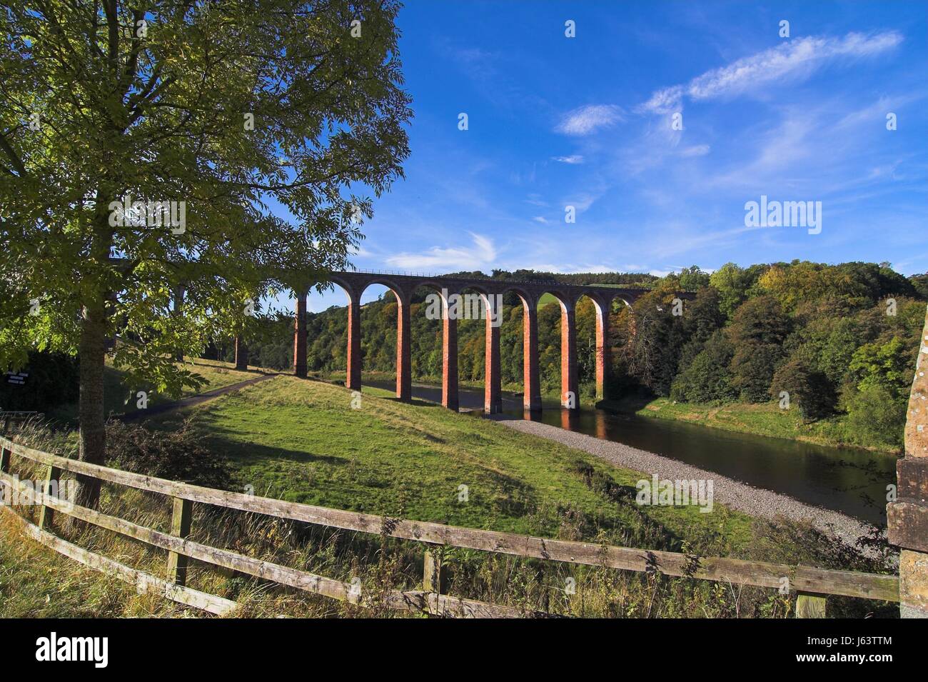 scotland viaduct tweed river water scotland viaduct kingdom isle island ...